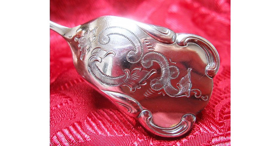 CLESTE ARGINTAT PLACAT CU ARGINT DECOR CU GRAVURA MANUALA 18 CM ...