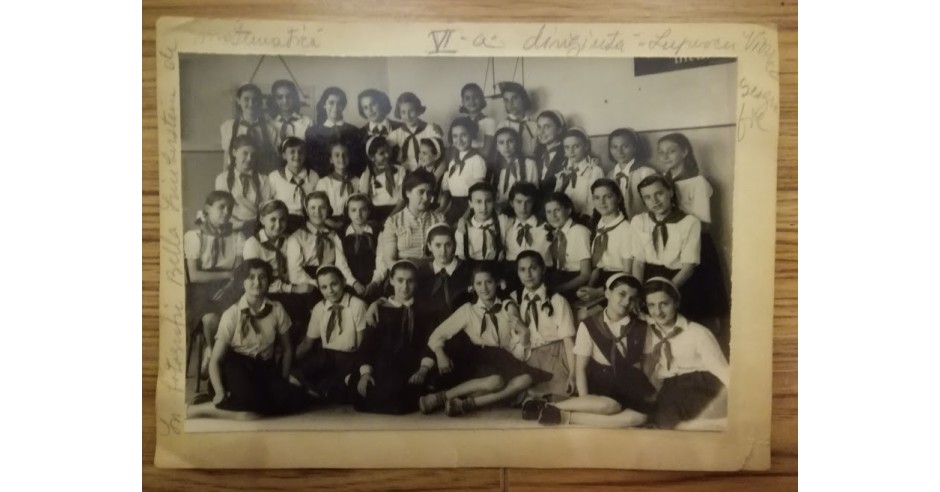 1951, Fotografie scolara grup, primele cravate de pionier, comunism ...