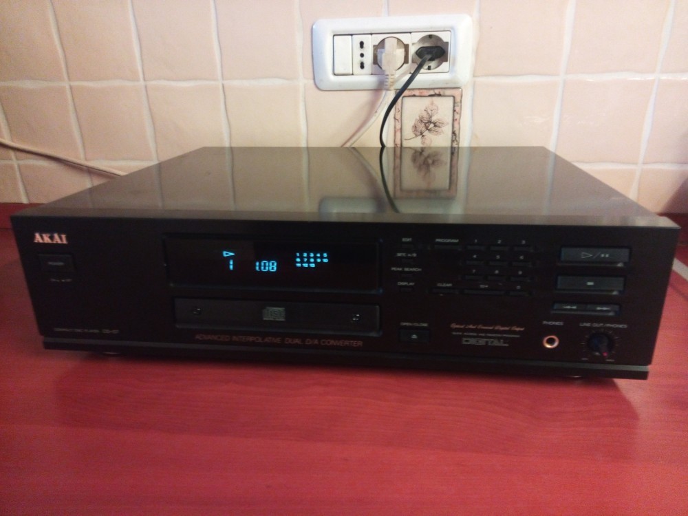 CD player Akai CD 57 | arhiva Okazii.ro