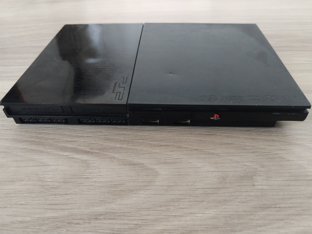 Consola Playstation 2 Super Slim Model 90004 Fara Accesorii Detalii in ...