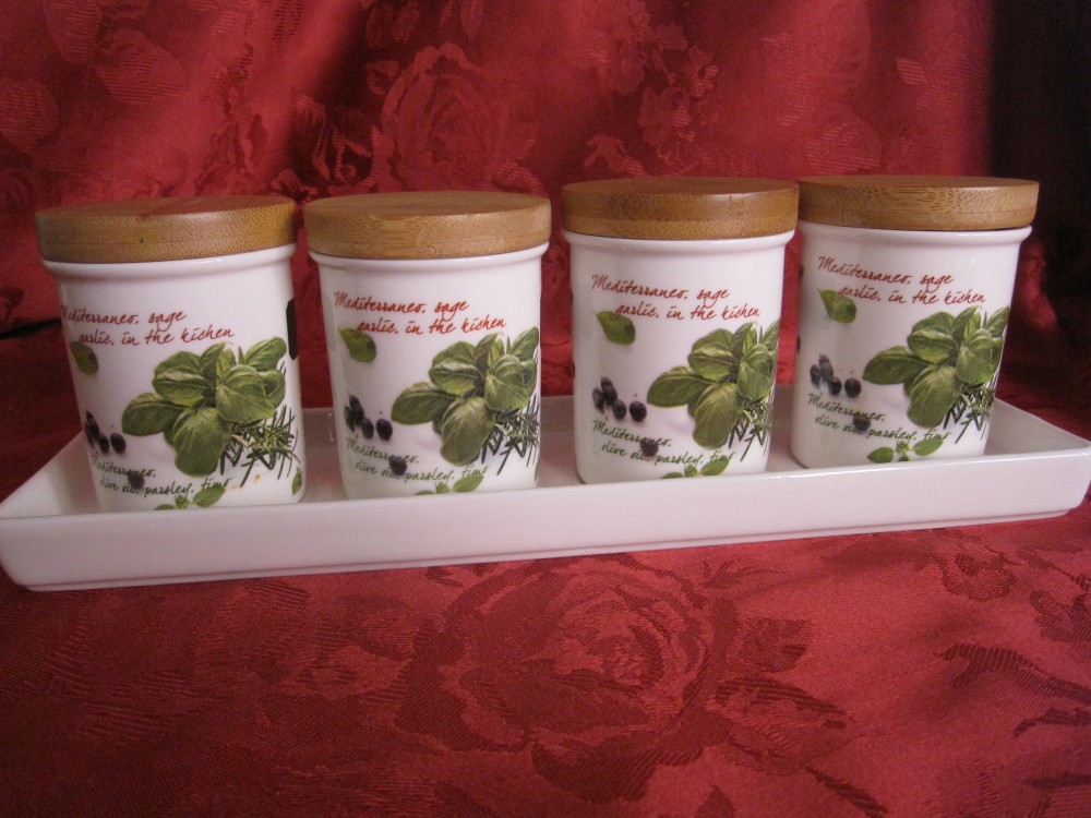 SET TAVA CU DOZE DIN PORTELAN PENTRU CONDIMENTE MEDITERRANEO DESIGN ...