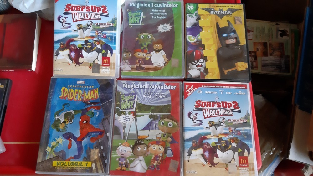 DVD DESENE ANIMATE 8 BUCATI . | arhiva Okazii.ro