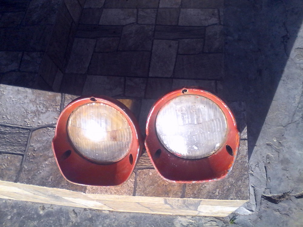 Capace Faruri cu cozoroc Tractor U 650 Elba | arhiva Okazii.ro