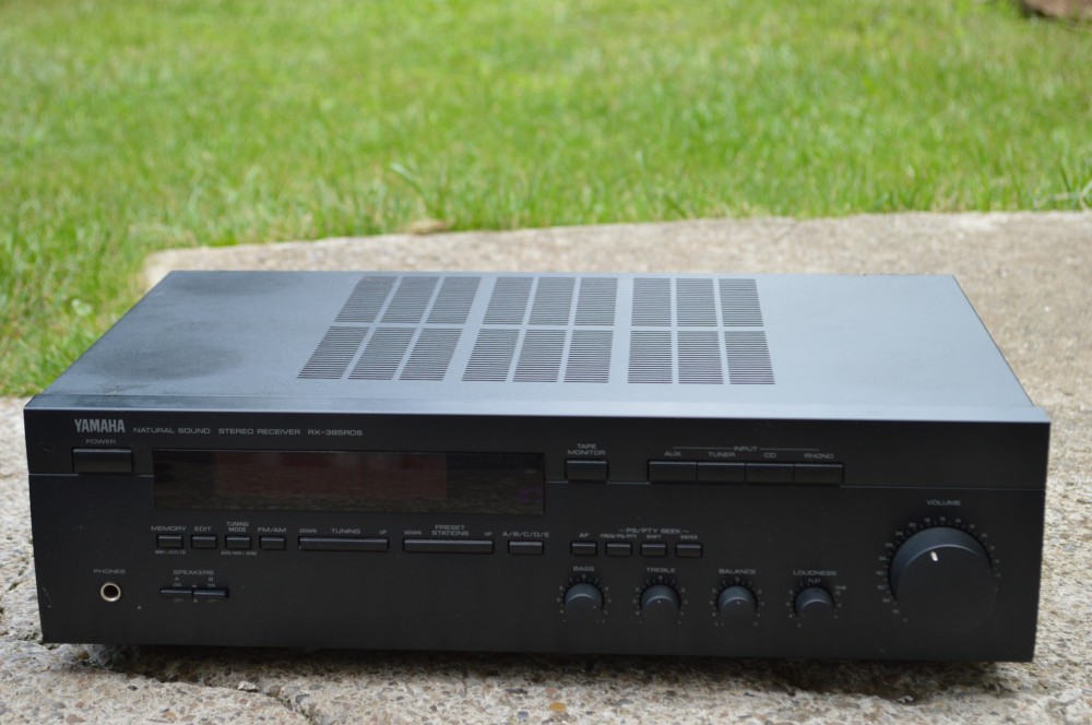 Amplificator Yamaha RX 385 RDS | arhiva Okazii.ro