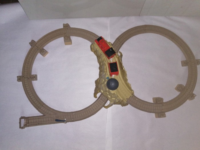 Bnk jc Thomas & Friends TrackMaster James at Boulder Mountain Set ...