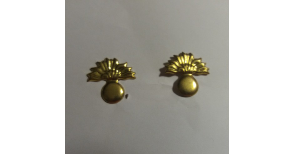 S 10 - semne de arma - metalice - infanterie - aurii | Okazii.ro