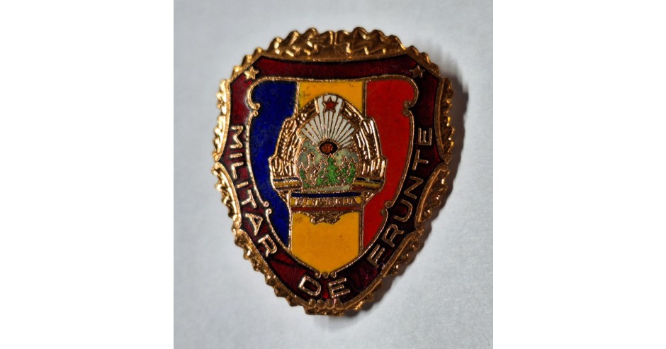 MILITAR DE FRUNTE varianta stema mare, anii 1970 - insigna militara RSR ...