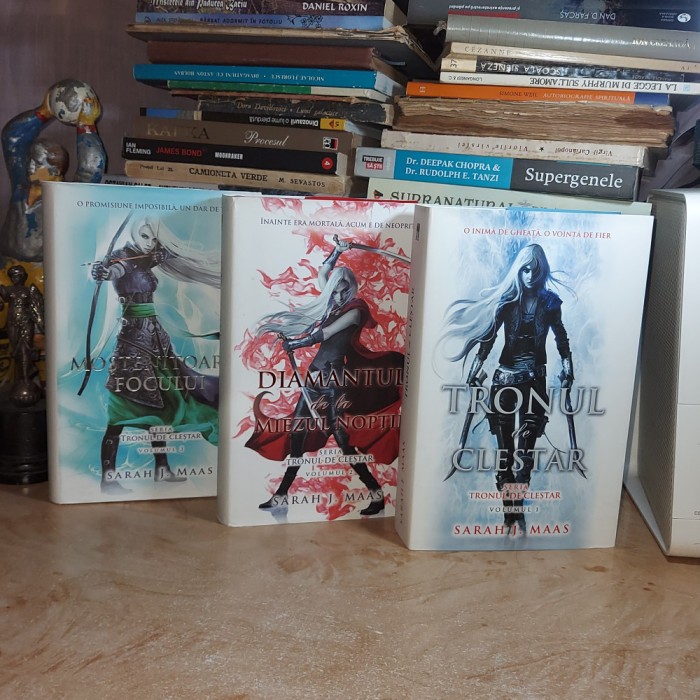 SARAH J. MAAS - SERIA TRONUL DE CLESTAR * 3 VOL : TRONUL,DIAMANTUL ...