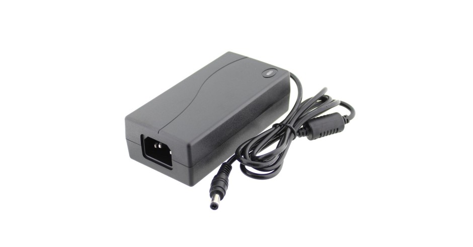 Alimentator 24V 3.75A 90W Mean Well GST90A24-P1M, DC 5.5/2.5mm | Okazii.ro