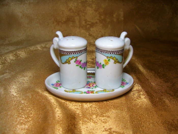 Set condimente portelan Limoges, colectie, cadou, vintage | Okazii.ro