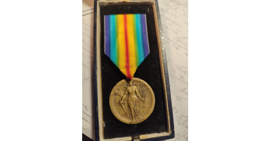 Medalia Victoriei Romania ? Primul Razboi Mondial in cutia originala cu eroare | arhiva Okazii.ro