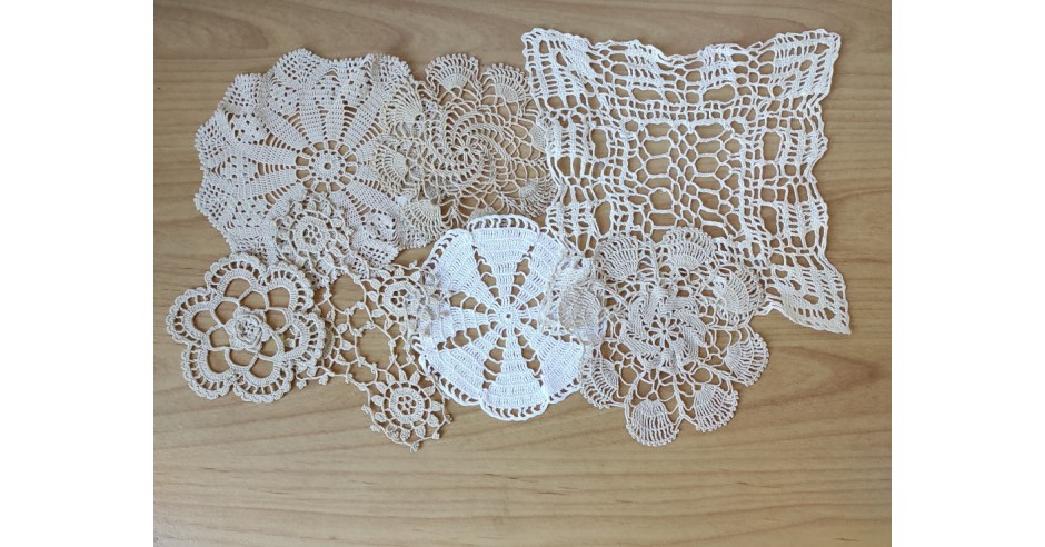 Lot de 7 mileuri vechi lucrate manual | Okazii.ro