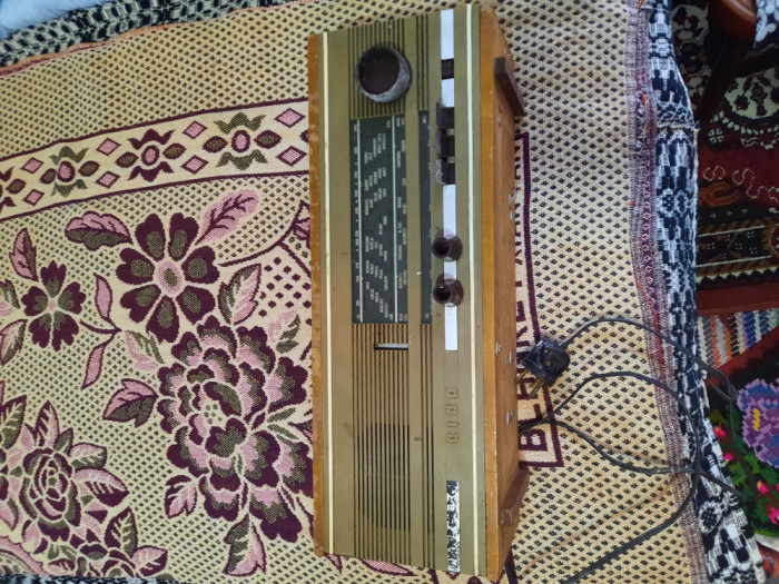 Radio vechi Alda 5691A1 , Electrica , Vitage, Retro. | Okazii.ro