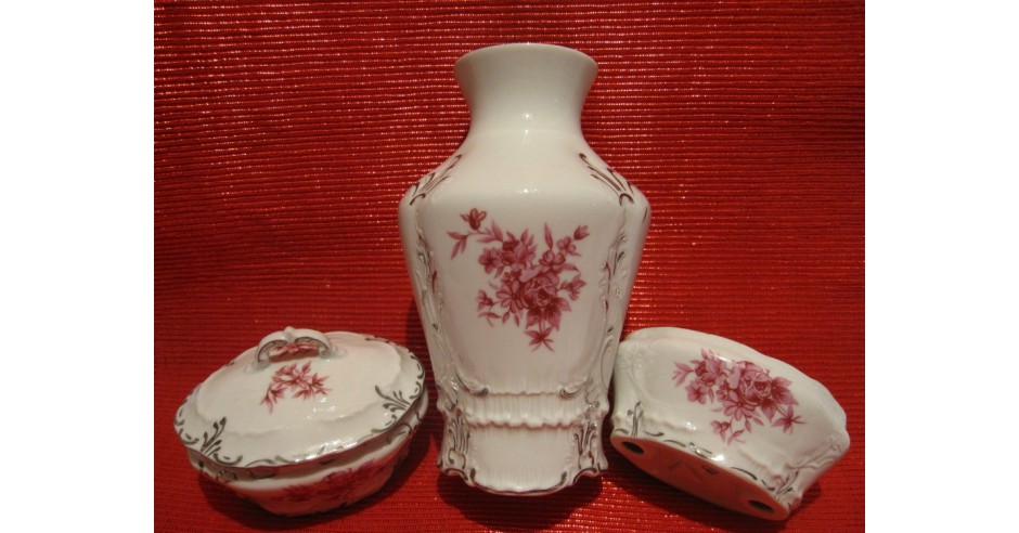 SET PORTELAN ROYAL DUX BOHEMIA VAZA , SFESNIC SI BOMBONIERA | arhiva ...