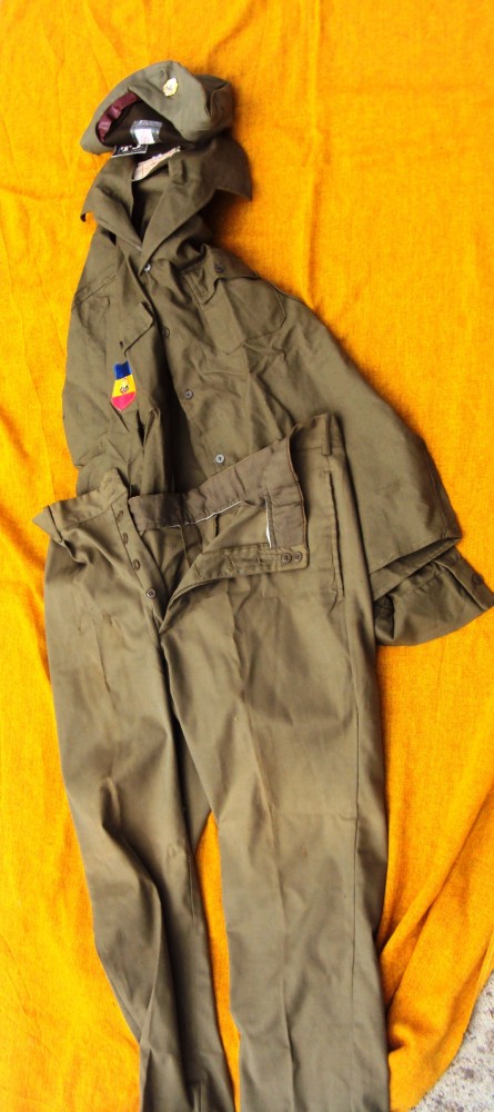 Uniforma Garzi Patriotice | arhiva Okazii.ro