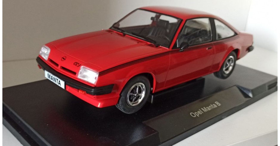 Macheta Opel Manta B GT/J 1980 rosu - MCG 1/18 | arhiva Okazii.ro