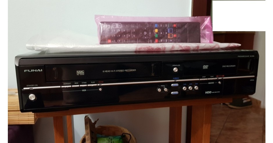 Combo triplu Funai DVD - HDD - VHS video recorder HDMI nou | arhiva ...