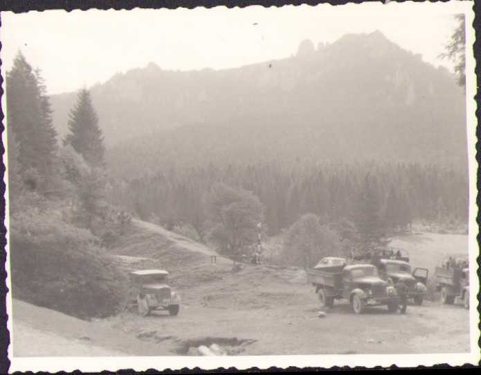 C2186 Poza camioane vechi 1957 Durau | arhiva Okazii.ro