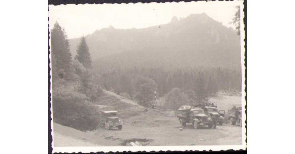 C2186 Poza camioane vechi 1957 Durau | arhiva Okazii.ro