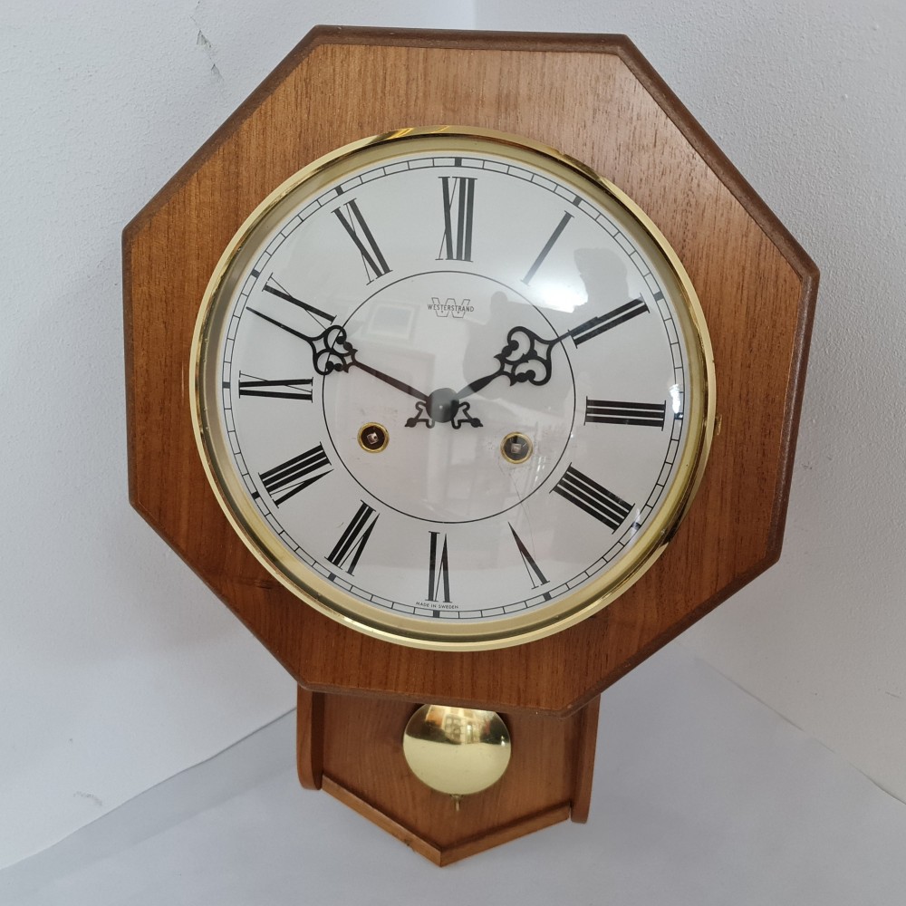 CEAS, PENDULA DE PERETE CU GONG LA JUMATATE SI ORA - SUEDIA anii '80 ...
