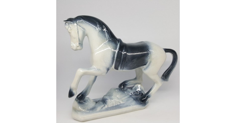 Cal - bibelou portelan romanesc vechi, vintage | Okazii.ro