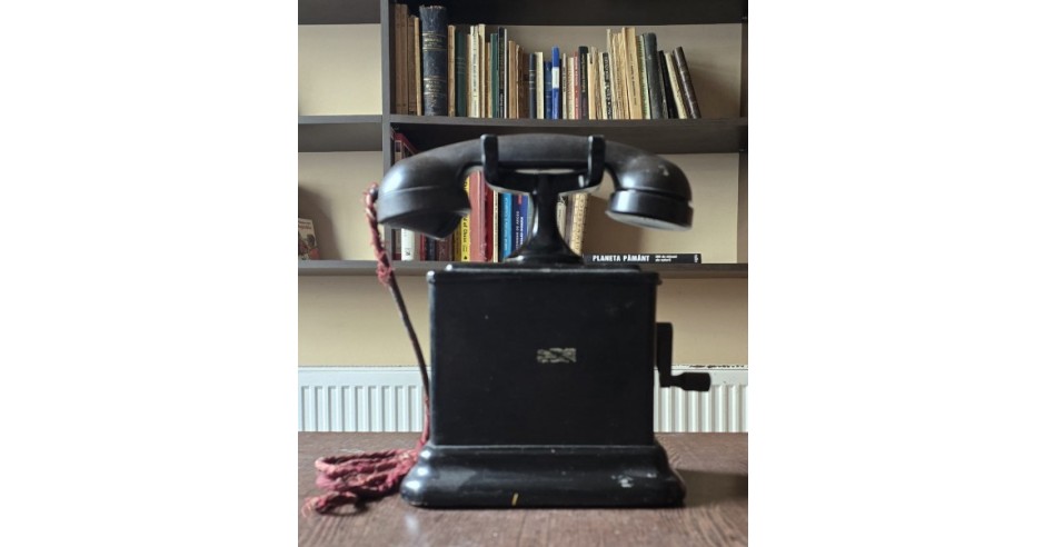 Telefon vechi cu manivela, anii 1910-1920 | arhiva Okazii.ro