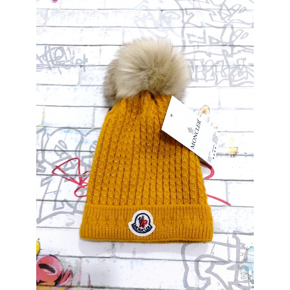 Caciula/Fes Moncler Unisex cu Mot, Alb, Crem, Gri, Rosu, Marime ...