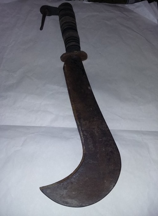 Scule/unelte vechi taranesti-secera veche MASIVA model cosor cu maner ...