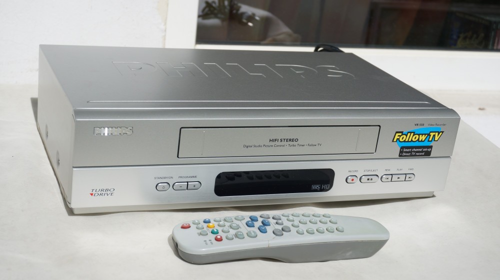 Video recorder VHS Philips VR 550 stereo Hi-Fi | arhiva Okazii.ro