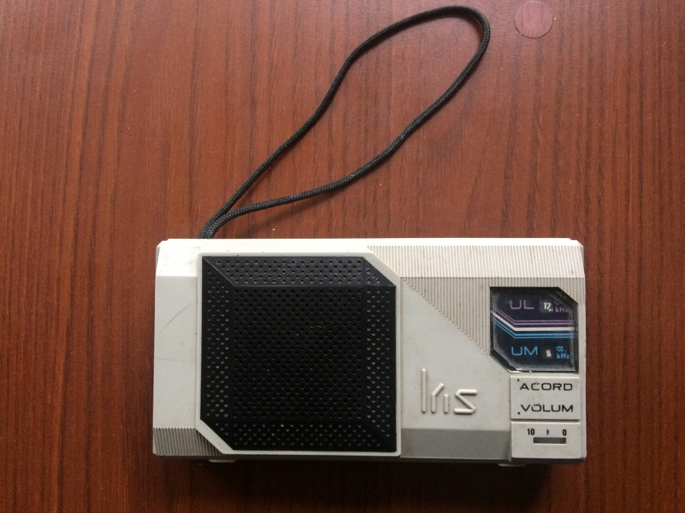 RADIO IRIS MODEL 1210 romanesc epoca de aur RSR nu funcioneaza pentru ...