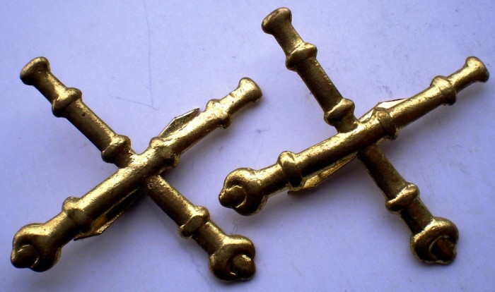 I.356 ROMANIA ARMATA SEMNE ARMA INSEMNE MILITARE ARTILERIE AURII ...