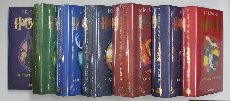 HARRY POTTER , VOLUMELE I - VII de J. K. ROWLING *EDITIE CARTONATA ...