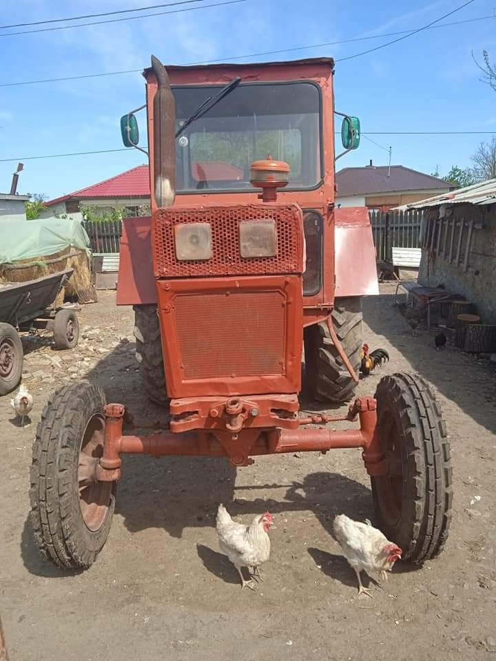Tractor+plug de vanzare | arhiva Okazii.ro