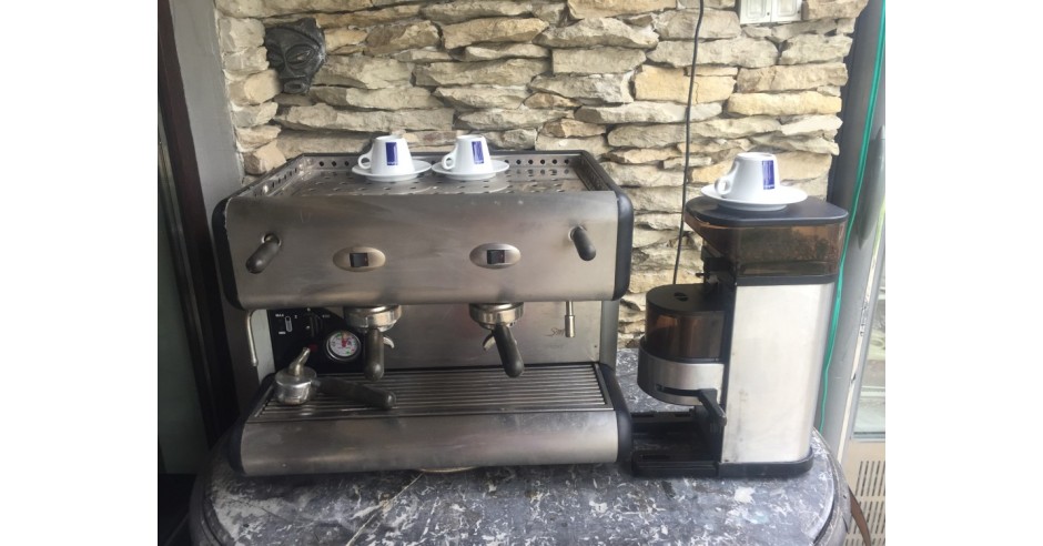 Vand Expresor La San Marco Espresso Machine 85 S-2 Group Sp cu Rasnit ...