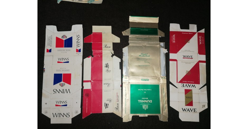 LOT 8 PACHET TIGARI VECHI / AMBALAJE + STANIOL, Lemn, Oval | Okazii.ro