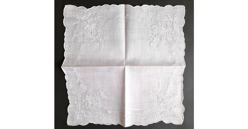 Batista Appenzell, Vintage de nunta brodata manual | arhiva Okazii.ro