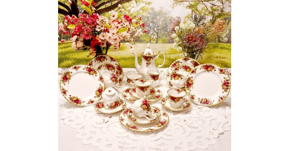 Set - cafea / mocca - portelan Englezesc - Royal Albert - Old country ...