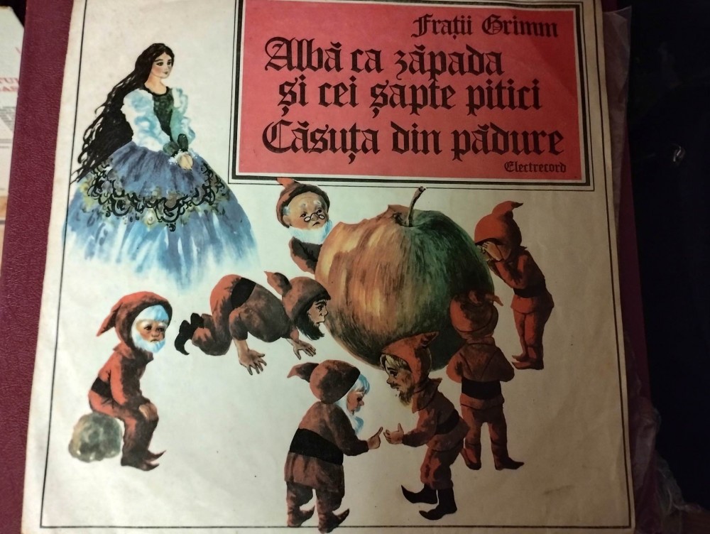 AMS - FRATII GRIMM - ALBA CA ZAPADA SI CEI SAPTE PITICI/CASUTA DIN PADURE (LP) | arhiva Okazii.ro