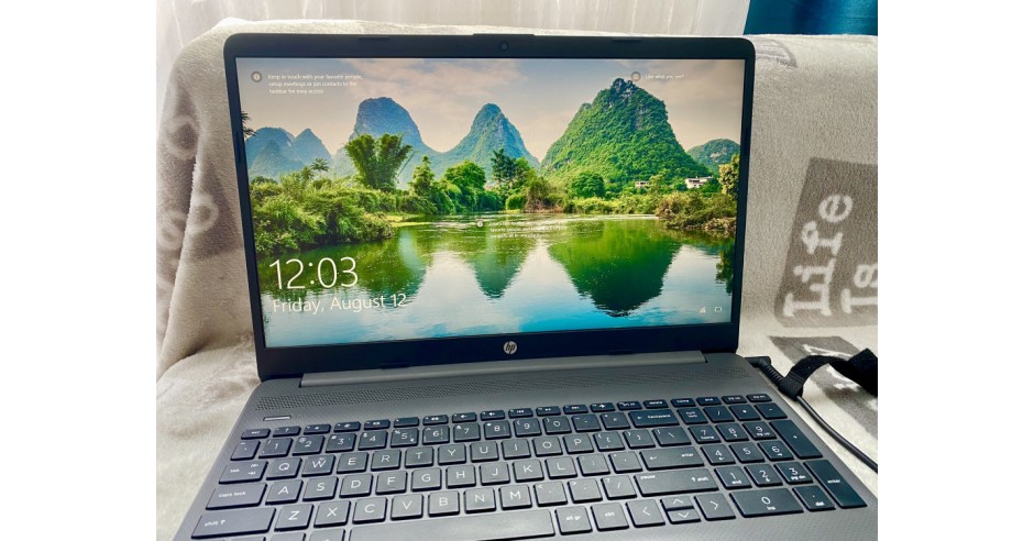 Laptop HP RTL8821CE AMD Ryzen 5 3500U 8GB HDD 256 GB | arhiva Okazii.ro