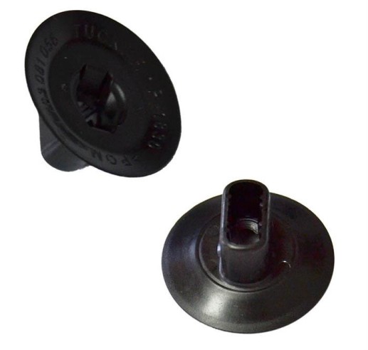 Clipsuri si agrafe auto - Okazii.ro