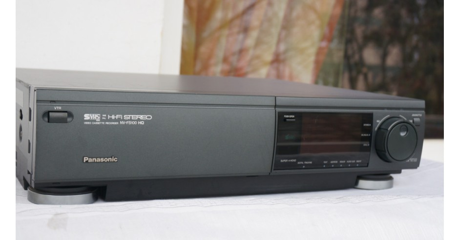 Video recorder S-VHS Panasonic NV-FS100 Stereo Hi-Fi | arhiva Okazii.ro