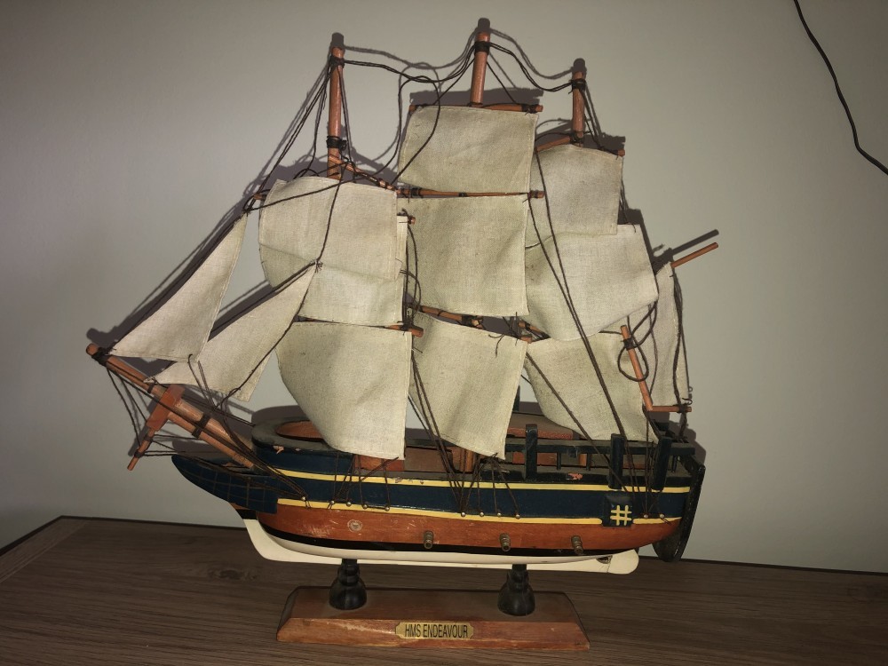 Macheta navala veche englezeasca,corabie HMS Endeavour | arhiva Okazii.ro