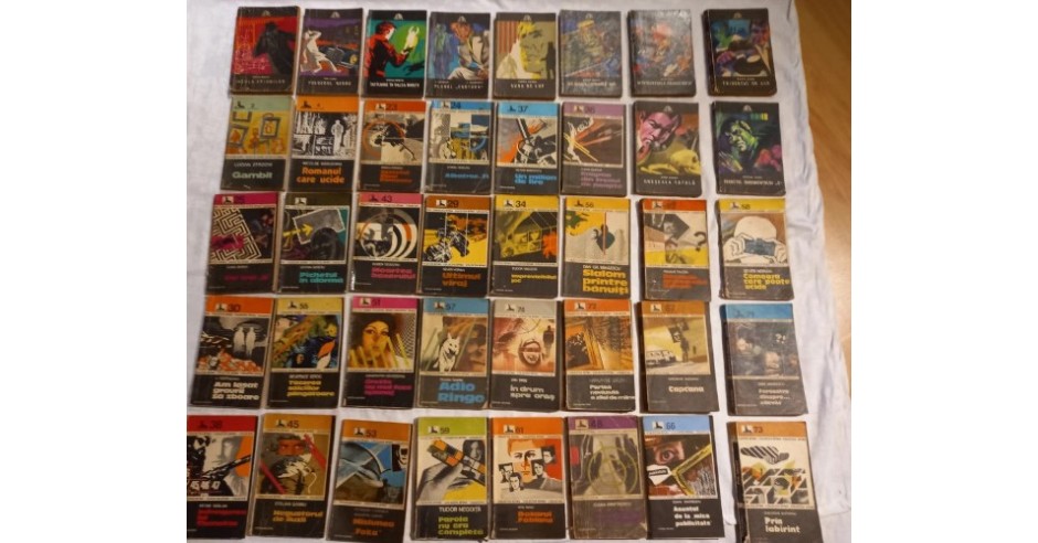 Colectia SFINX - 50 Volume - Editura Militara - Romane Politiste ...