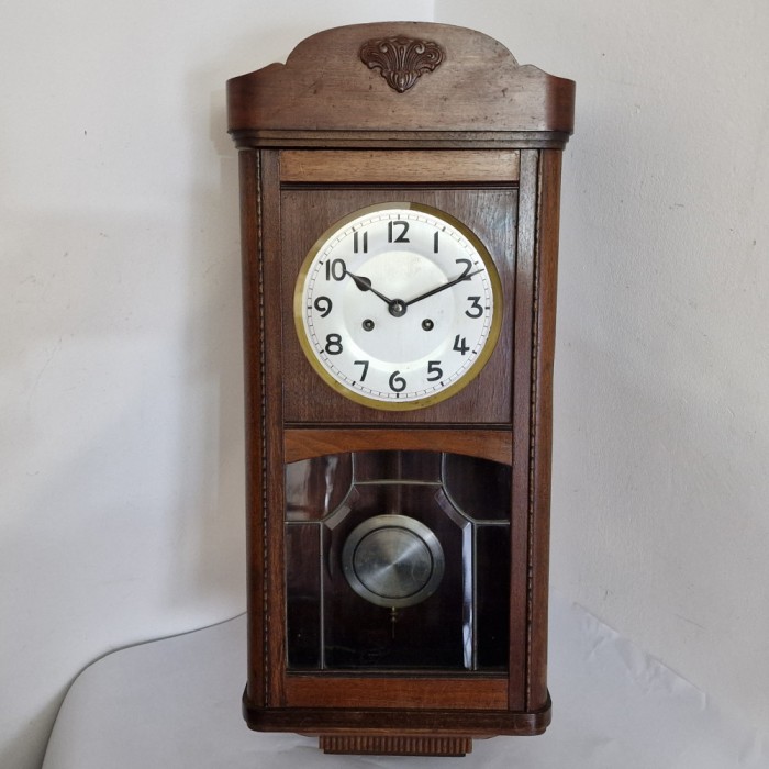PENDULA DE PERETE CU GONG LA JUMATATE SI ORA - GERMANIA anii 1920 ...