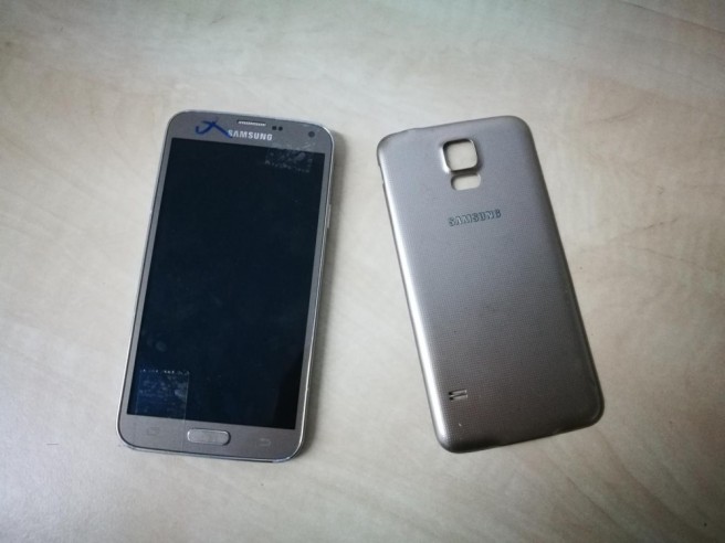 5-+ in Telefoane mobile Samsung. Cumpara ieftin, pret bun