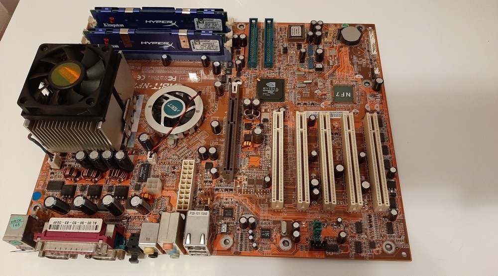 Kit retro socket 462(A) Placa baza Abit NF7+AMD Athlon Barton 2800+ 1Gb ...