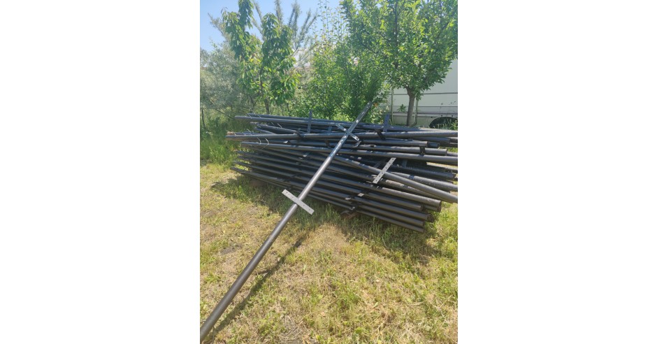 Stalpi metalici de gard | arhiva Okazii.ro