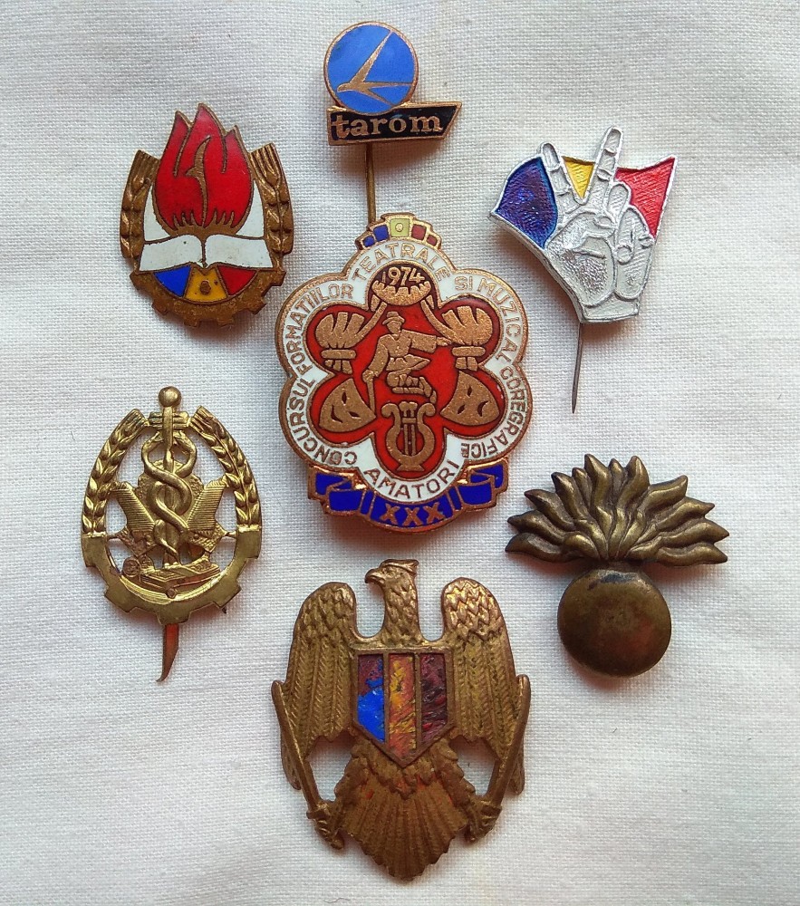 Lot de colectie - insigna veche emblema stema cuc armata, Tarom ...