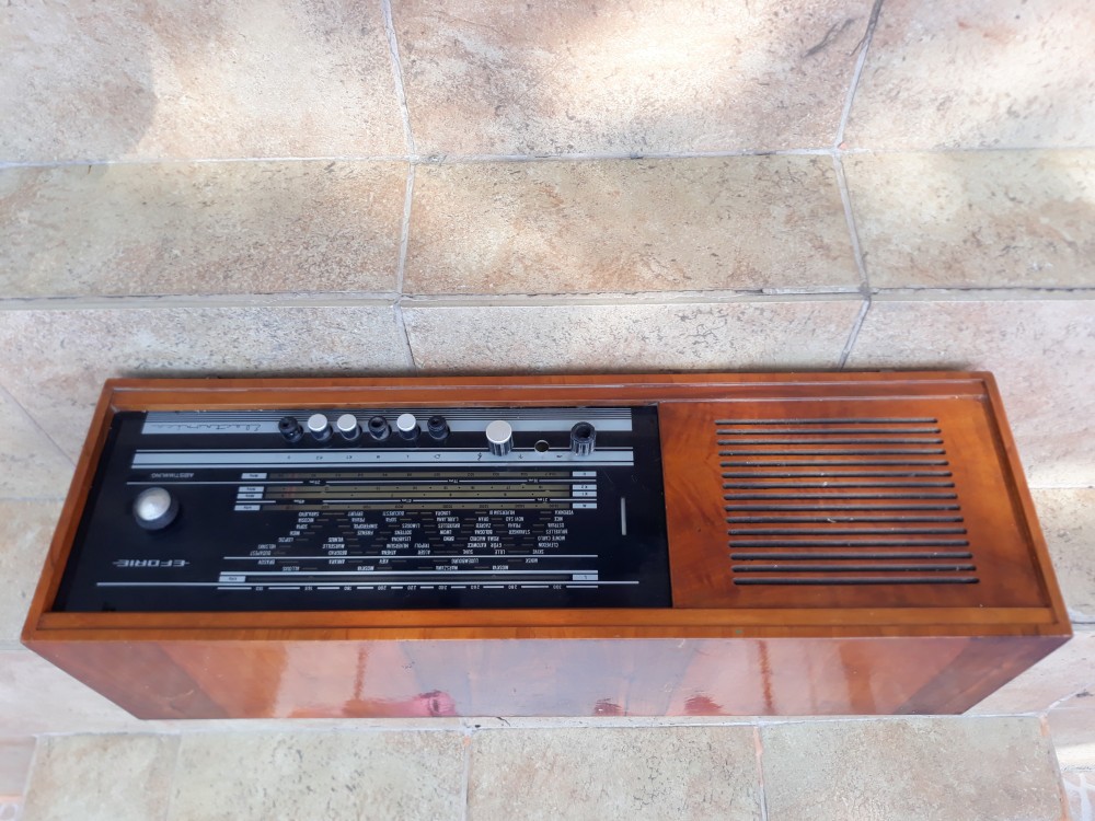 Aparat radio vintage romanesc Eforie | arhiva Okazii.ro