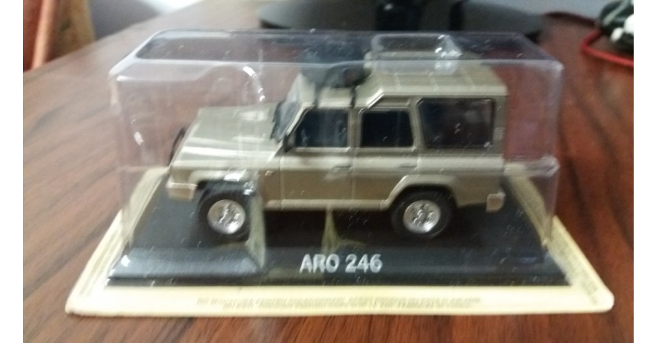 macheta aro 246 deagostini masini de legenda romania - scara 1/43, noua ...